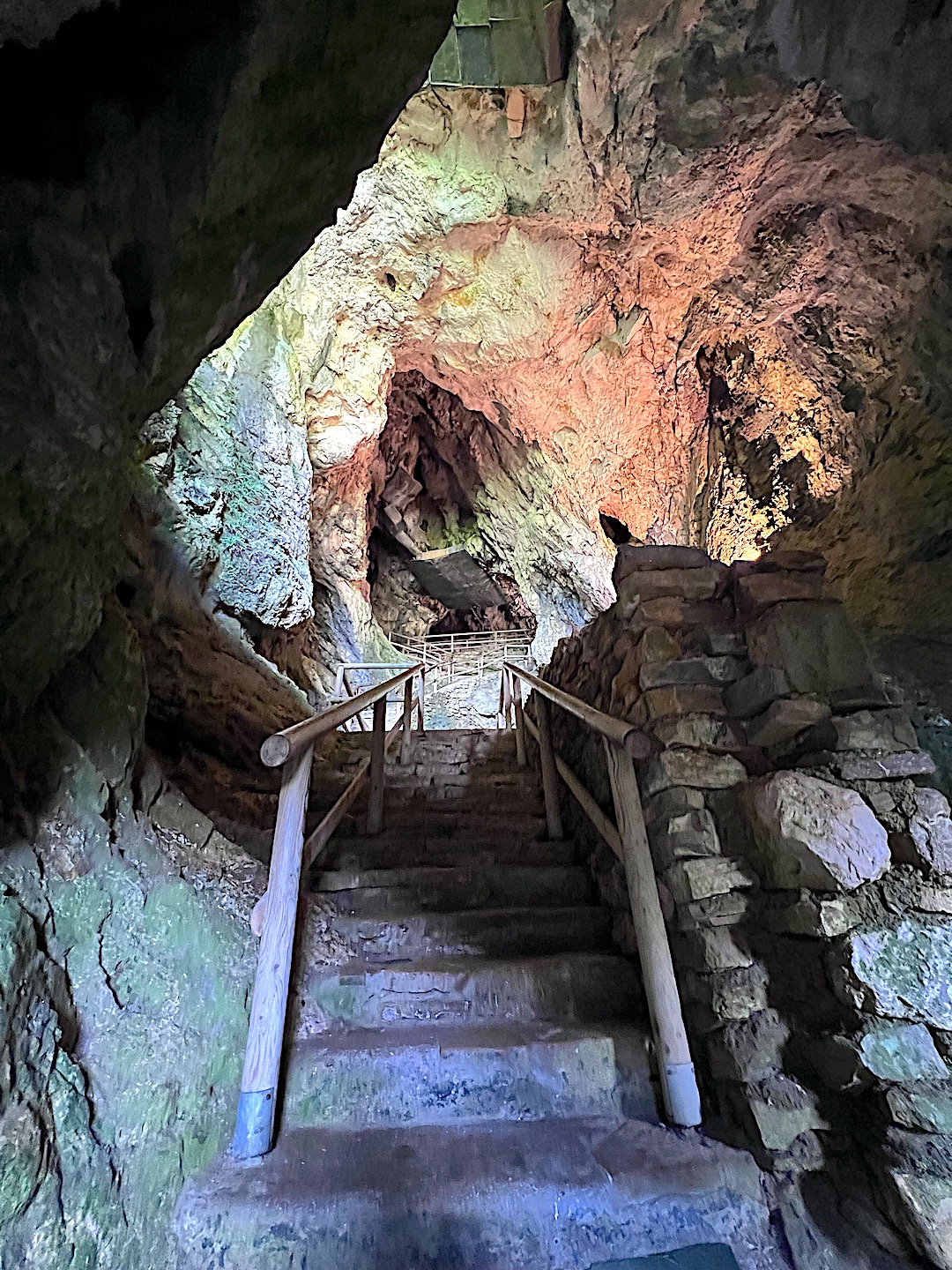 LOW CAVE STAIRS – Mellow Wanderer