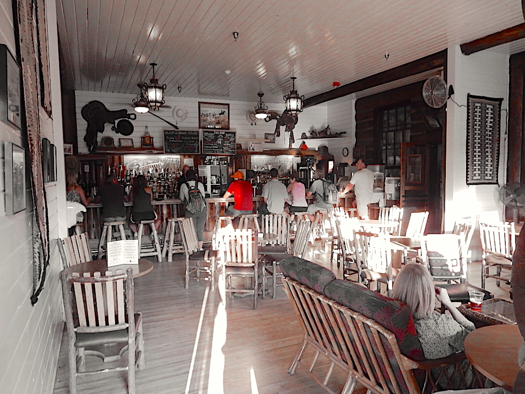 saloon inside – Mellow Wanderer